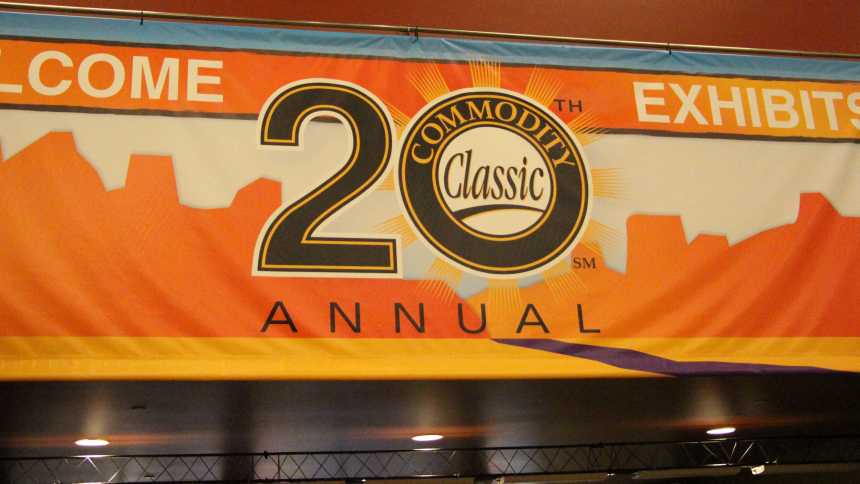 Commodity Classic 2015: Playing The Waiting Game - CropLife
