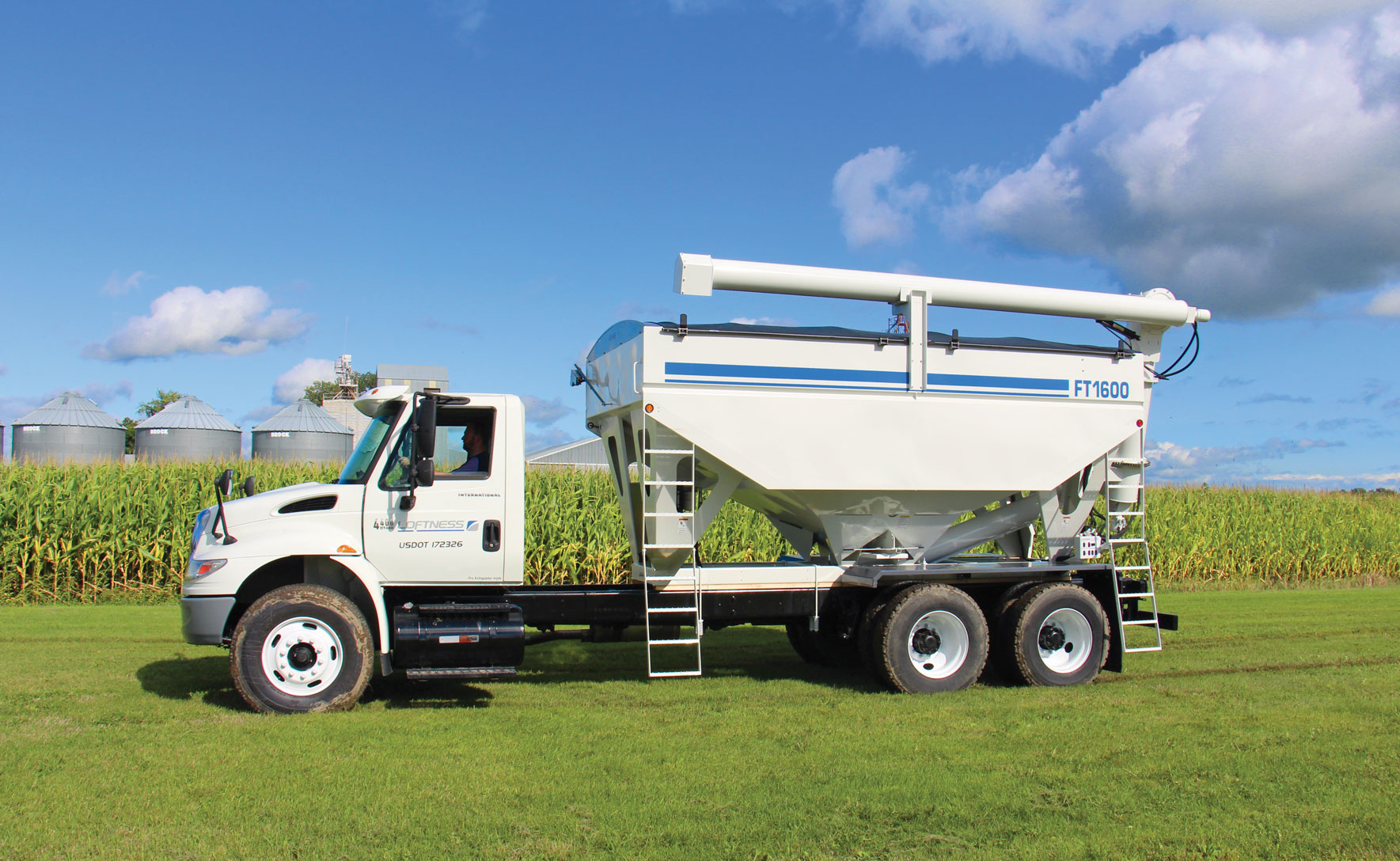 FT1600TA Top Auger Fertilizer Tender - CropLife