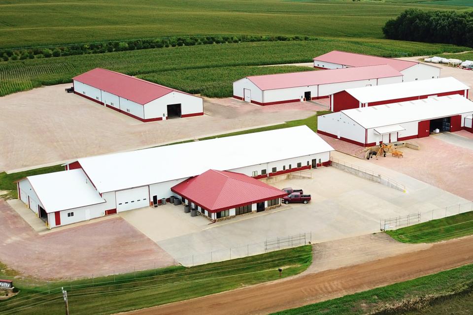 Hefty Seed Selects Meristem's Patented BIO-CAPSULE Technology - CropLife