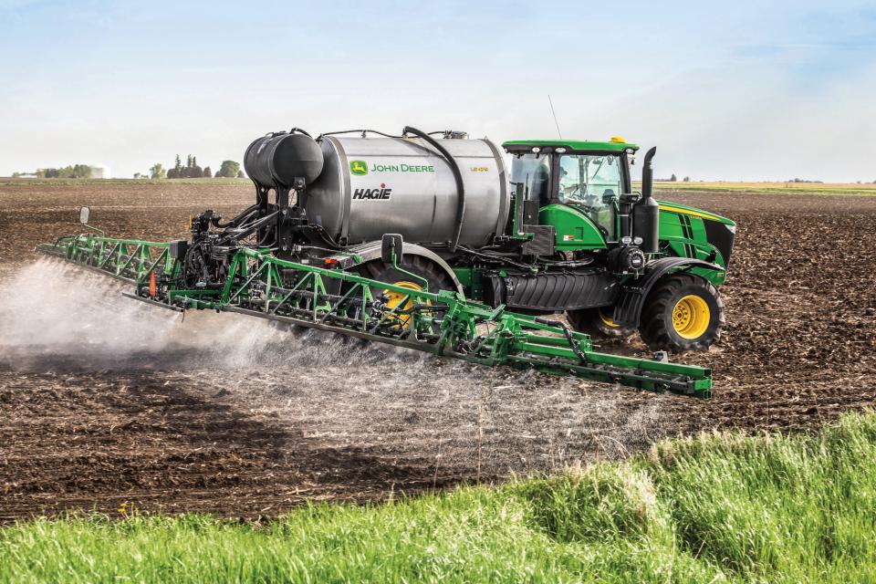 14 Fertilizer Spreaders Designed With Flexibility in Mind - CropLife