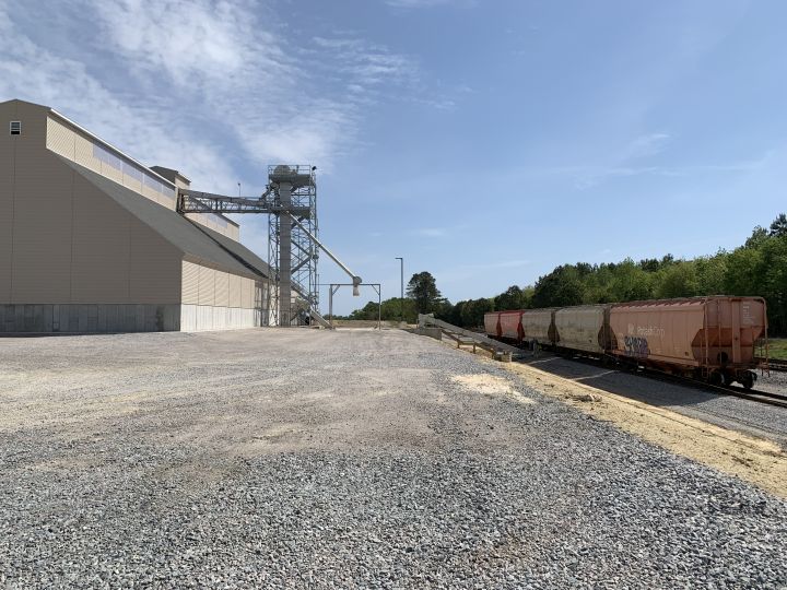 Rail Carriers, Labor Unions Reach Tentative Agreement - CropLife