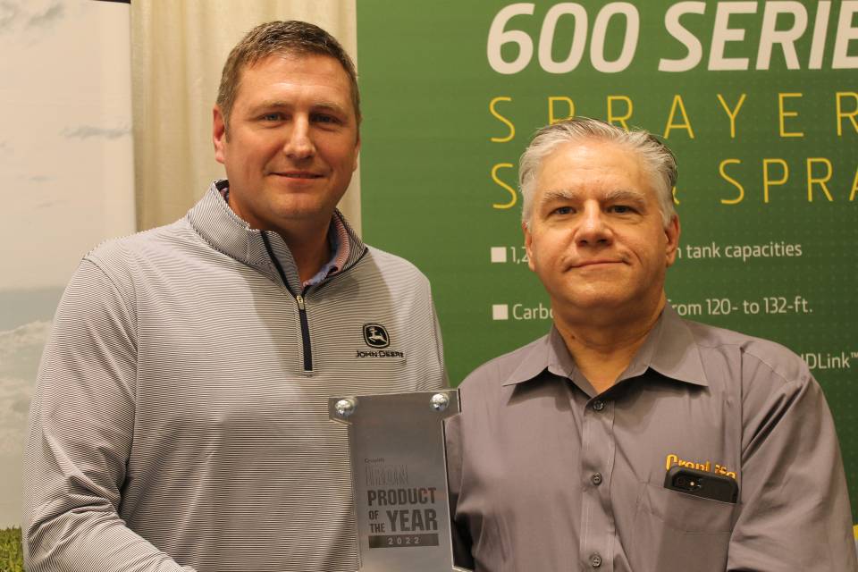 John Deere Wins CropLife IRON Product of the Year for See & Spray ...
